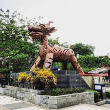 Warak Ngendog :: Benja Mitológico